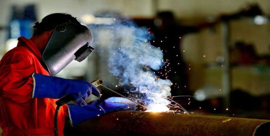 WELDING SAFETY TIPS AND GUIDELINES - Safety First Magazine